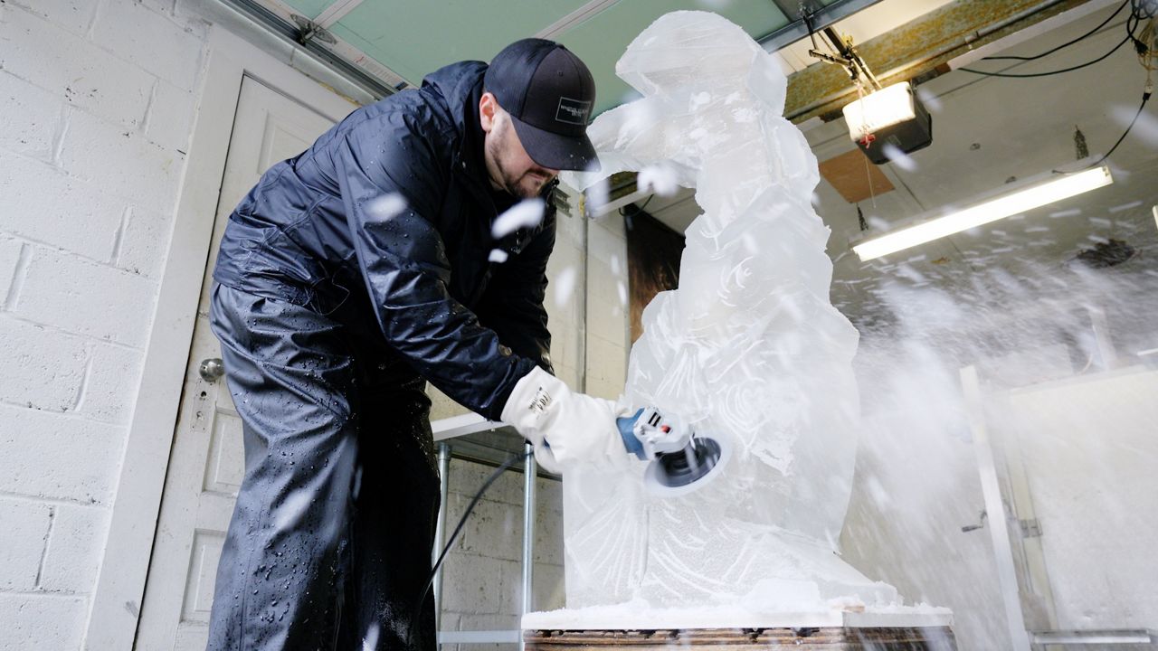 Exploring Ohio: Ice sculpting