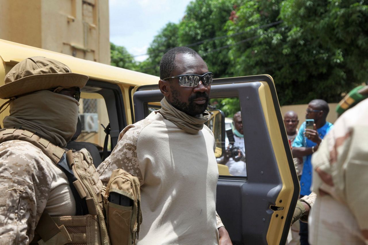 EXPLAINER: France in sticky situation amid crisis with Mali