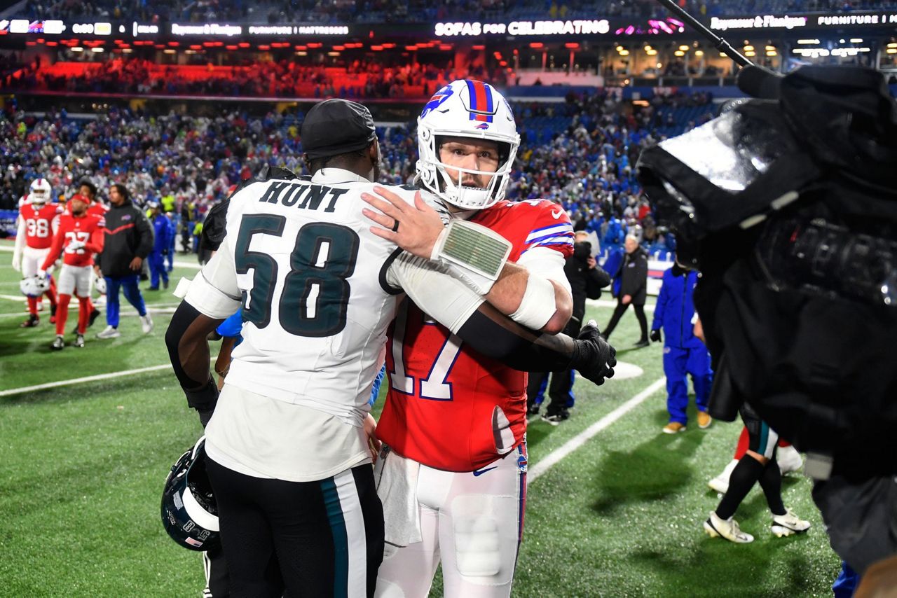 Josh Allen blames himself for failed 2-point conversion in final seconds of Bills' loss to Eagles