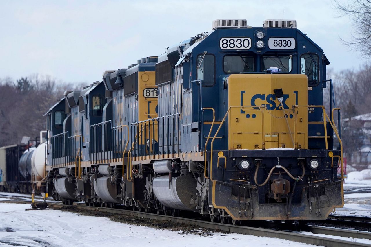 CSX 4Q profit slips but railroad keeps its trains running smoothly and ...