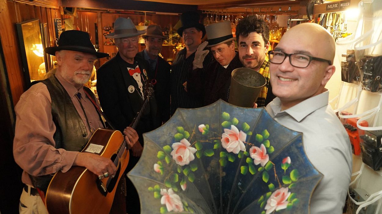 Juggernaut Jug Band makes historic phonograph recording