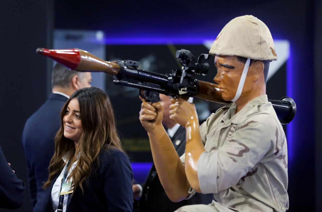 Egypt hosts international arms expo