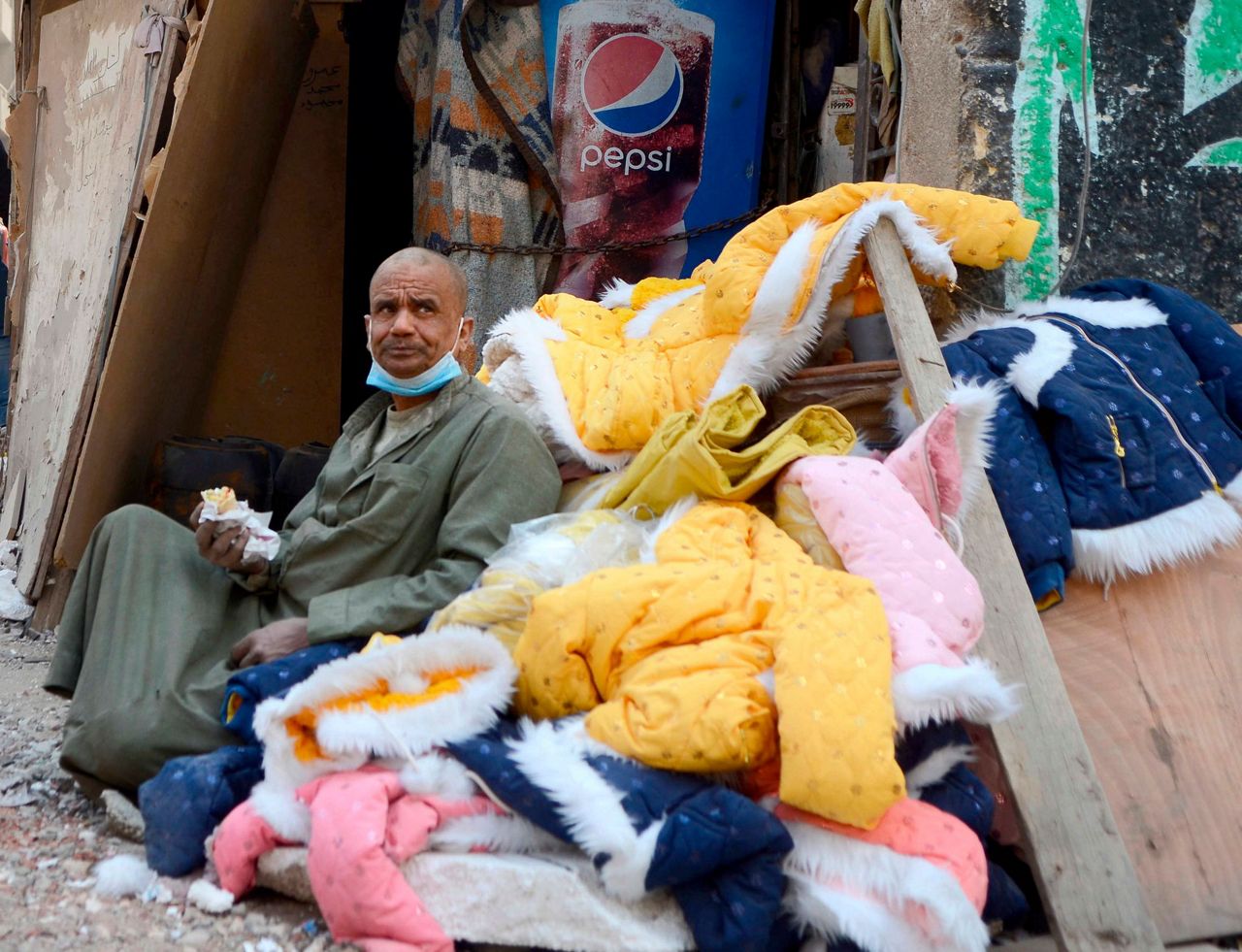 Infant found alive after Egypt building collapse