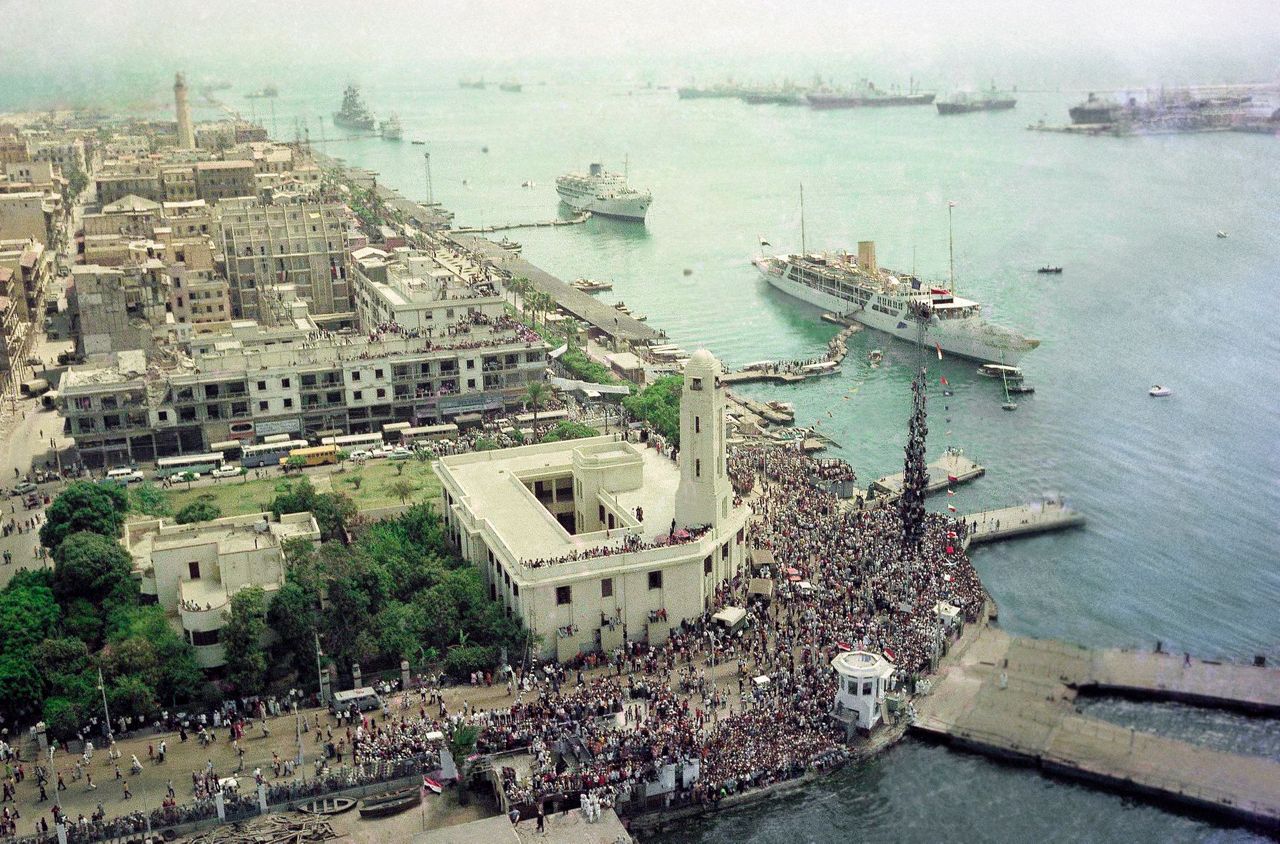Before the Ever Given: A look at the crises that closed Suez