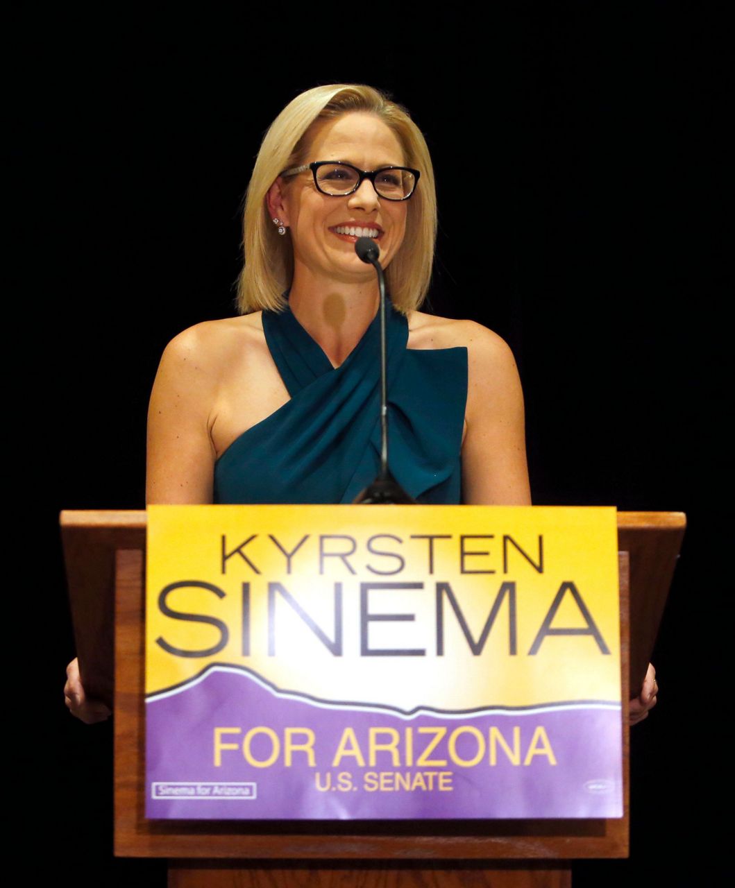 Democrat Kyrsten Sinema wins Arizona US Senate seat