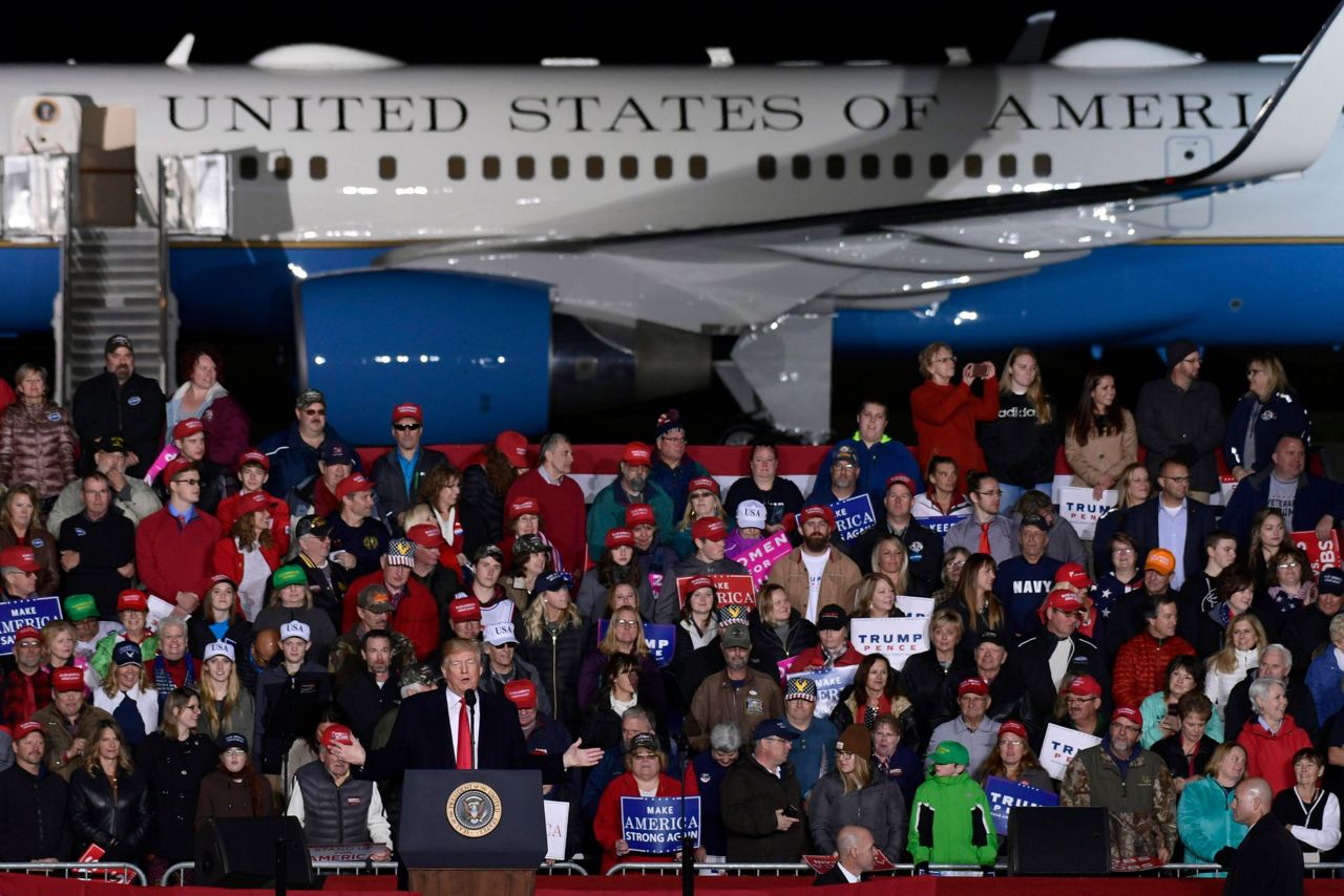 Trump rallying in Wisconsin after thwarted pipe bomb attacks