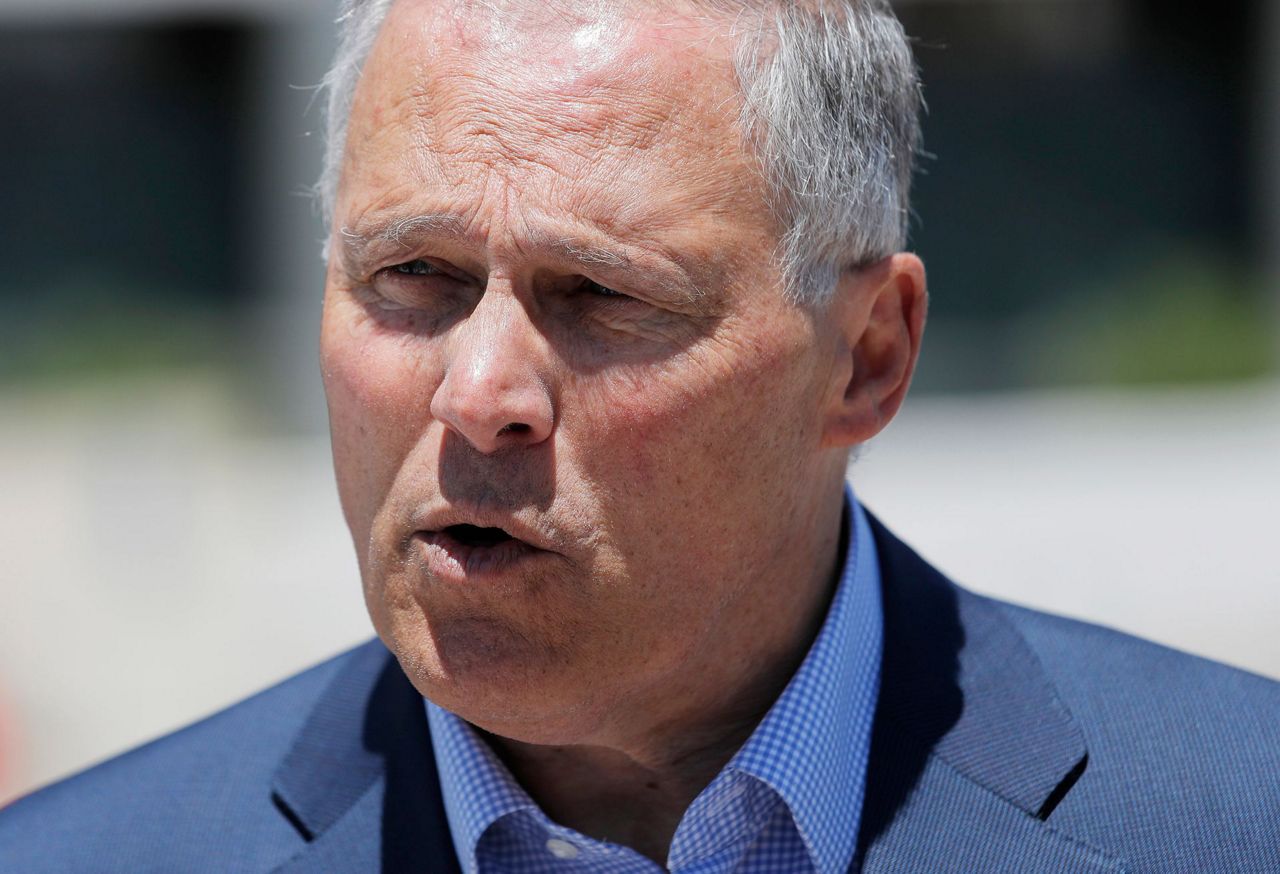 2020 hopeful Jay Inslee calls for pathway to citizenship