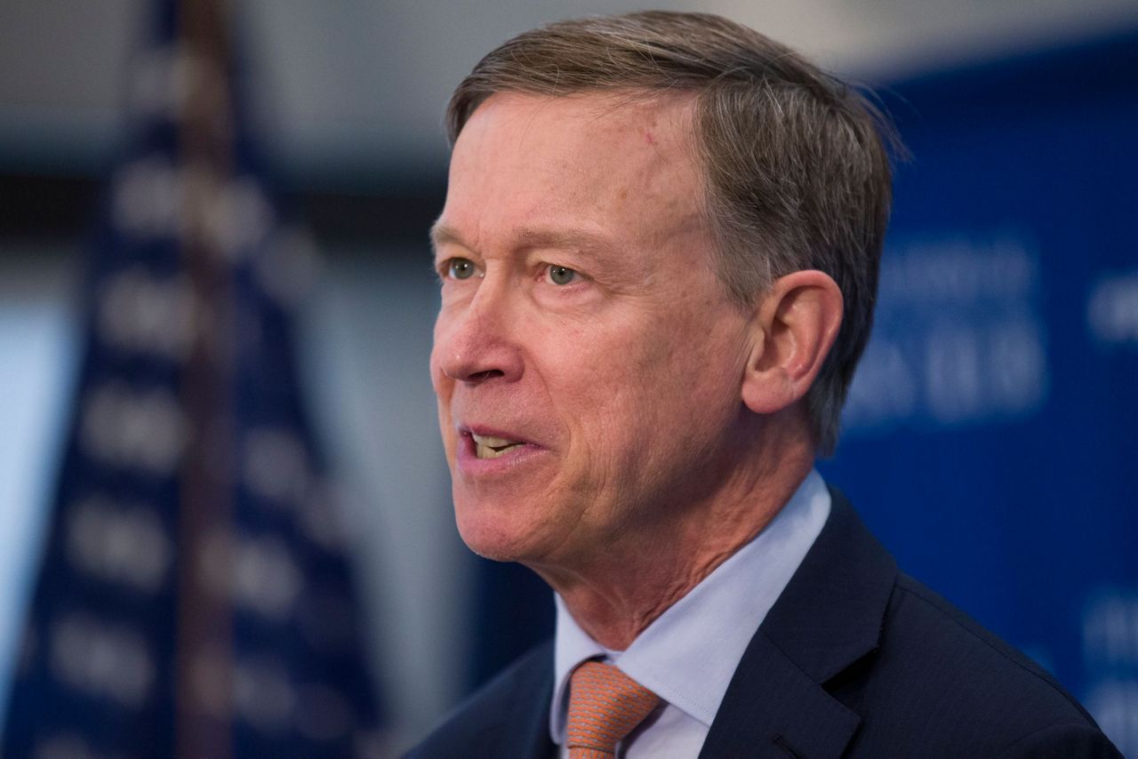 Governors still in the shadows amid Democrats' 2020 campaign