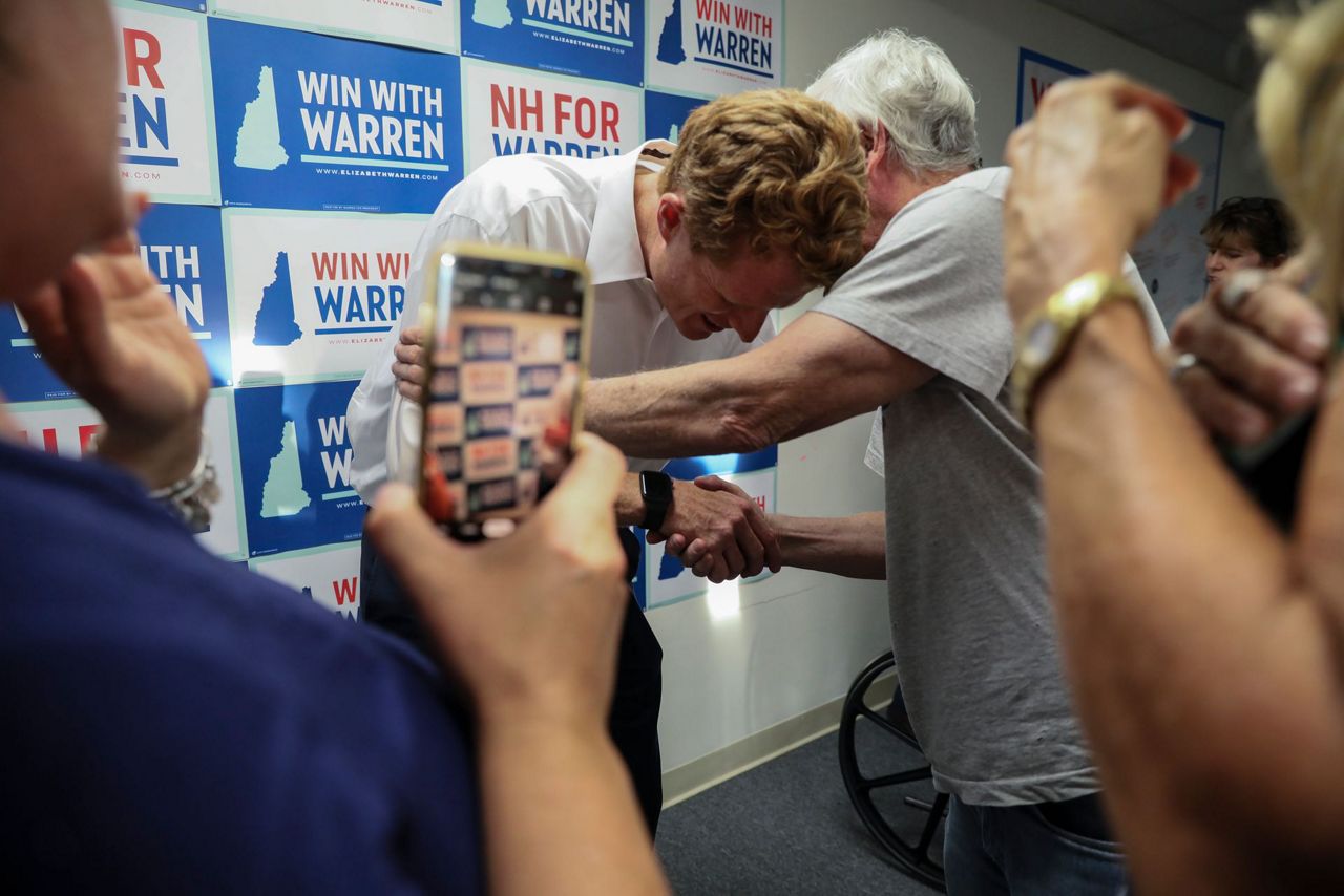 Kennedy stumps for Warren as he weighs challenging her ally