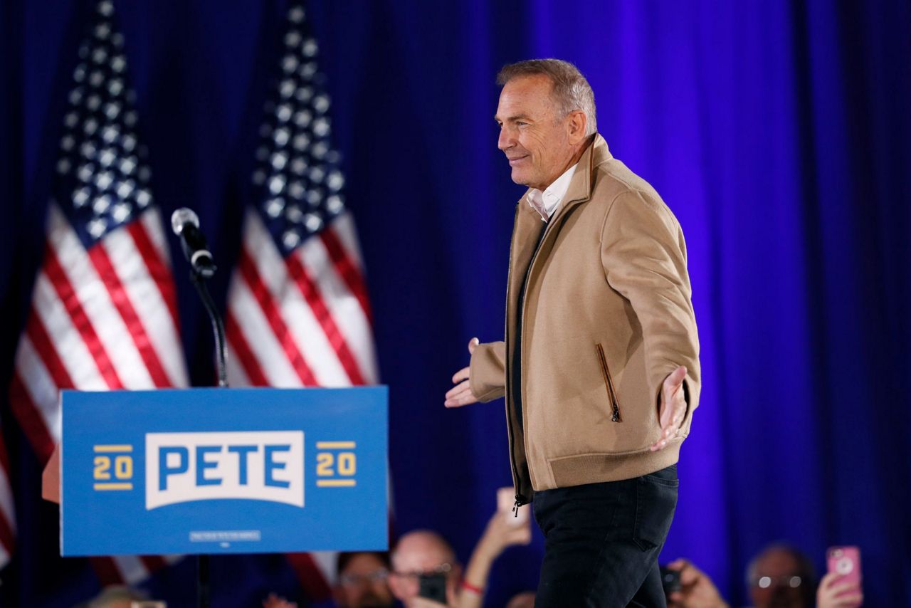 Actor Kevin Costner returns to Iowa to support Buttigieg