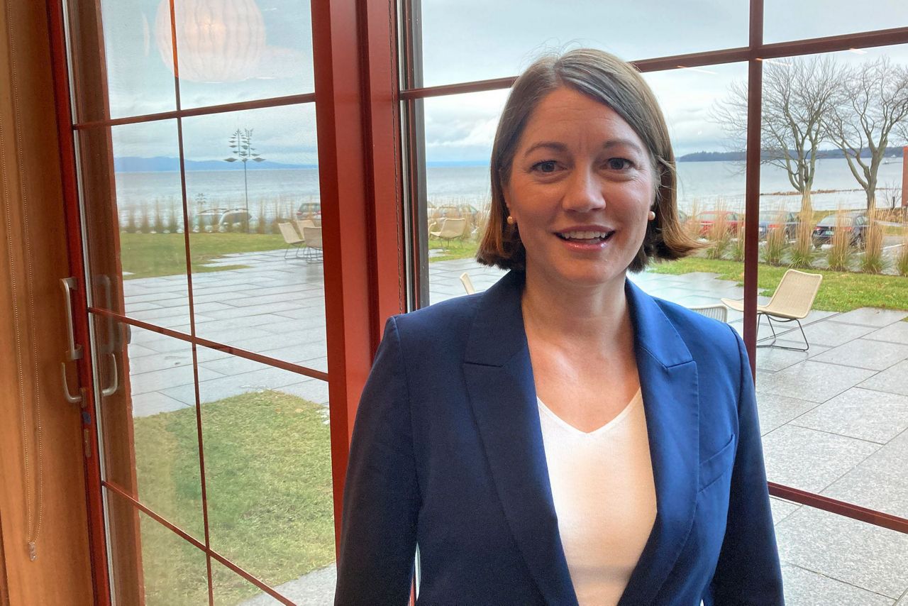 Vermont likely to elect its 1st woman to Congress this year