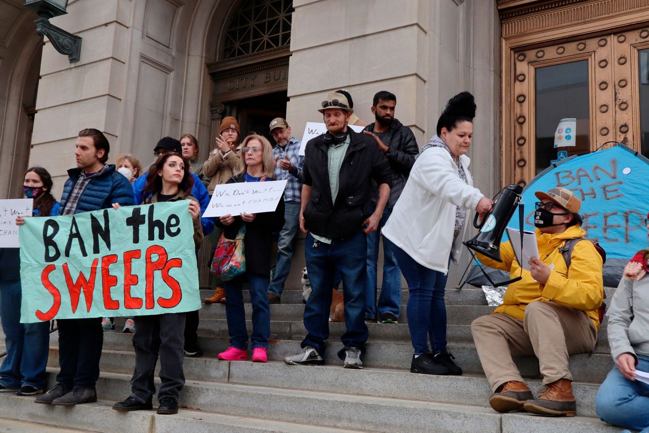 West Virginia's opioid crisis transcends partisan politics