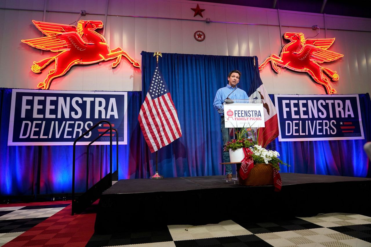 DeSantis, Trump look to sway Iowa GOP activists at dueling events