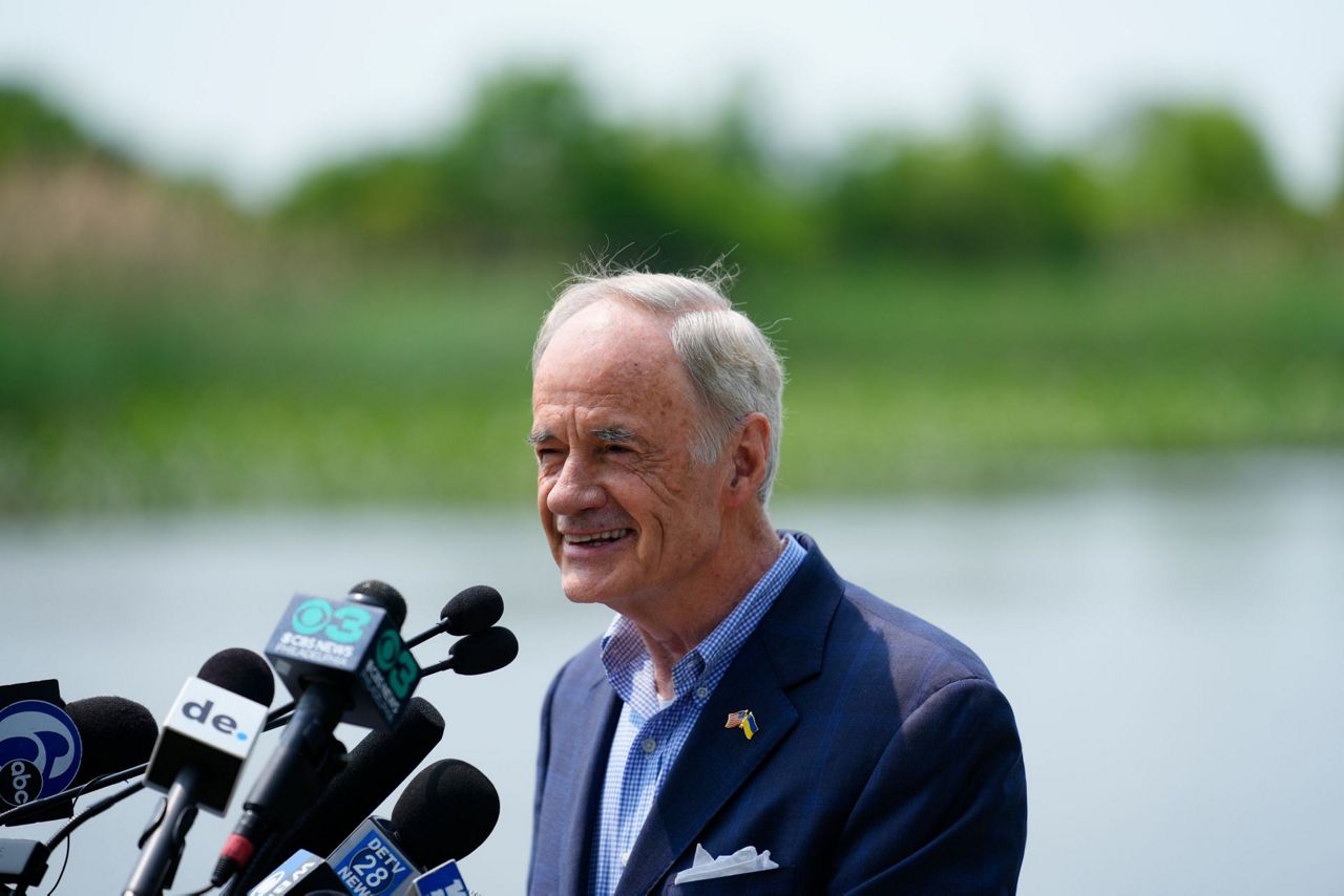 Democratic Sen. Tom Carper of Delaware won't seek reelection, opening ...