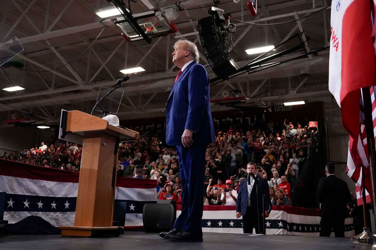 Trump returns to Iowa for another rally and needles the state's ...