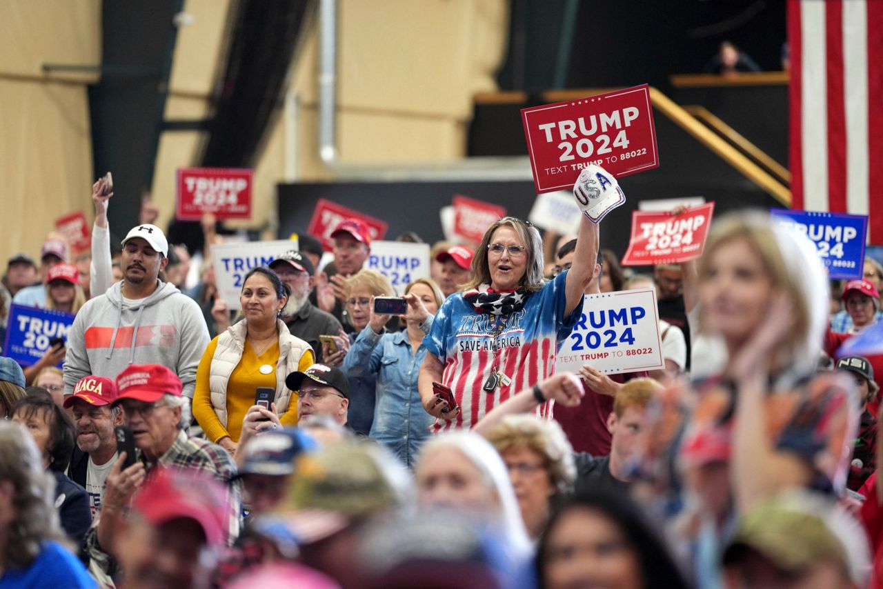 Trump's Iowa campaign ramps up its organizing after his infamously ...
