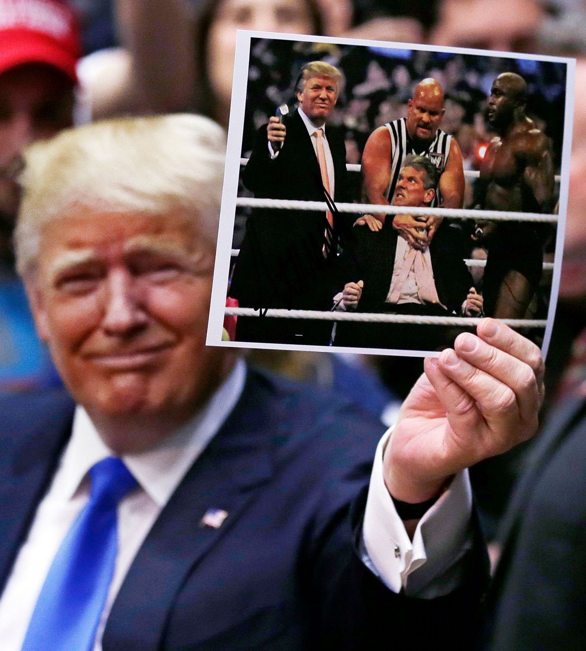 Trump loves the UFC. His campaign hopes viral videos of his appearances ...
