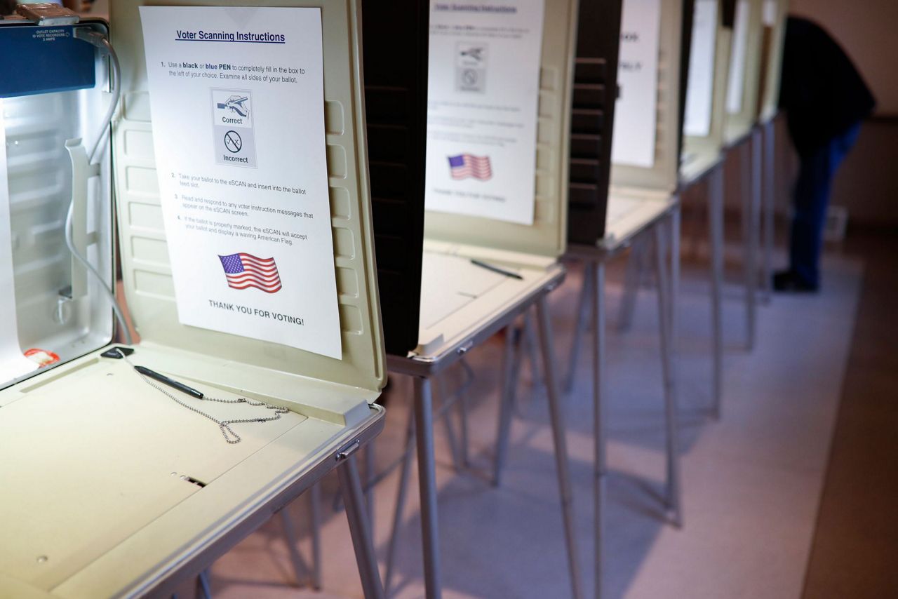 Microsoft's offers software tools to secure elections