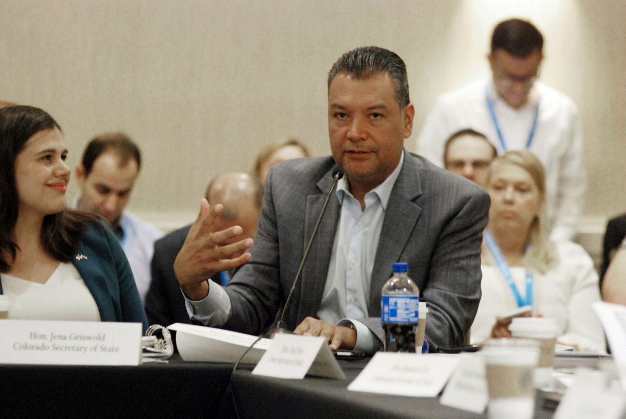 US election security official highlights email threat