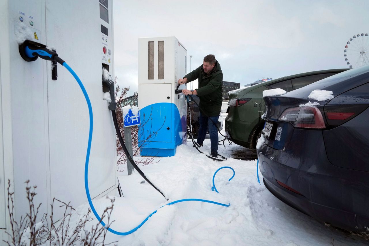 Global race to boost electric vehicle range in cold weather