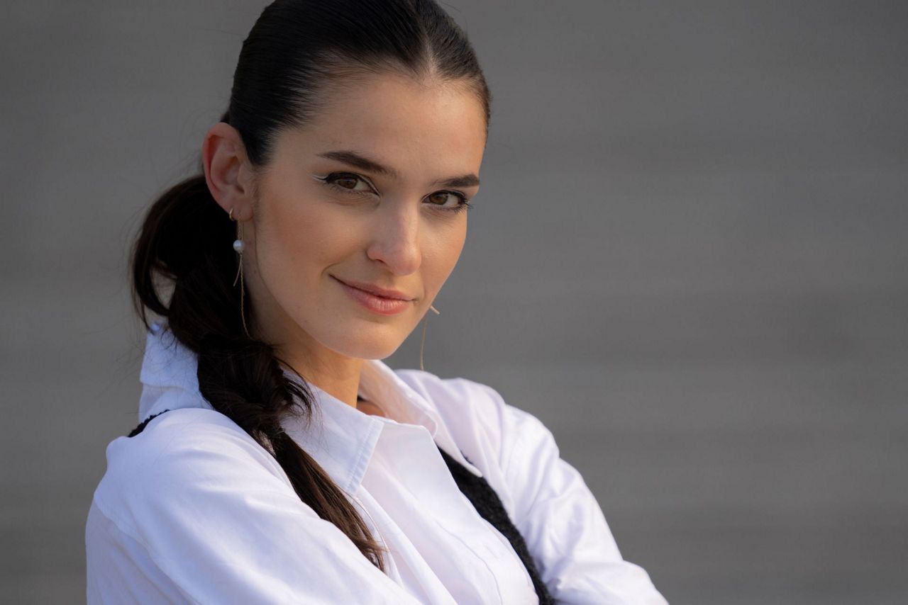 Sondheim covers on Instagram, TikTok paved Eleri Ward's path