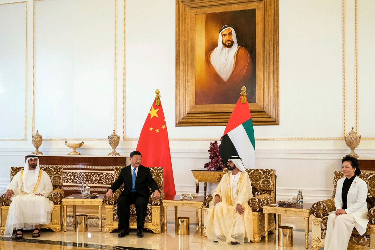 Chinese president meets top leaders in 1st visit to UAE