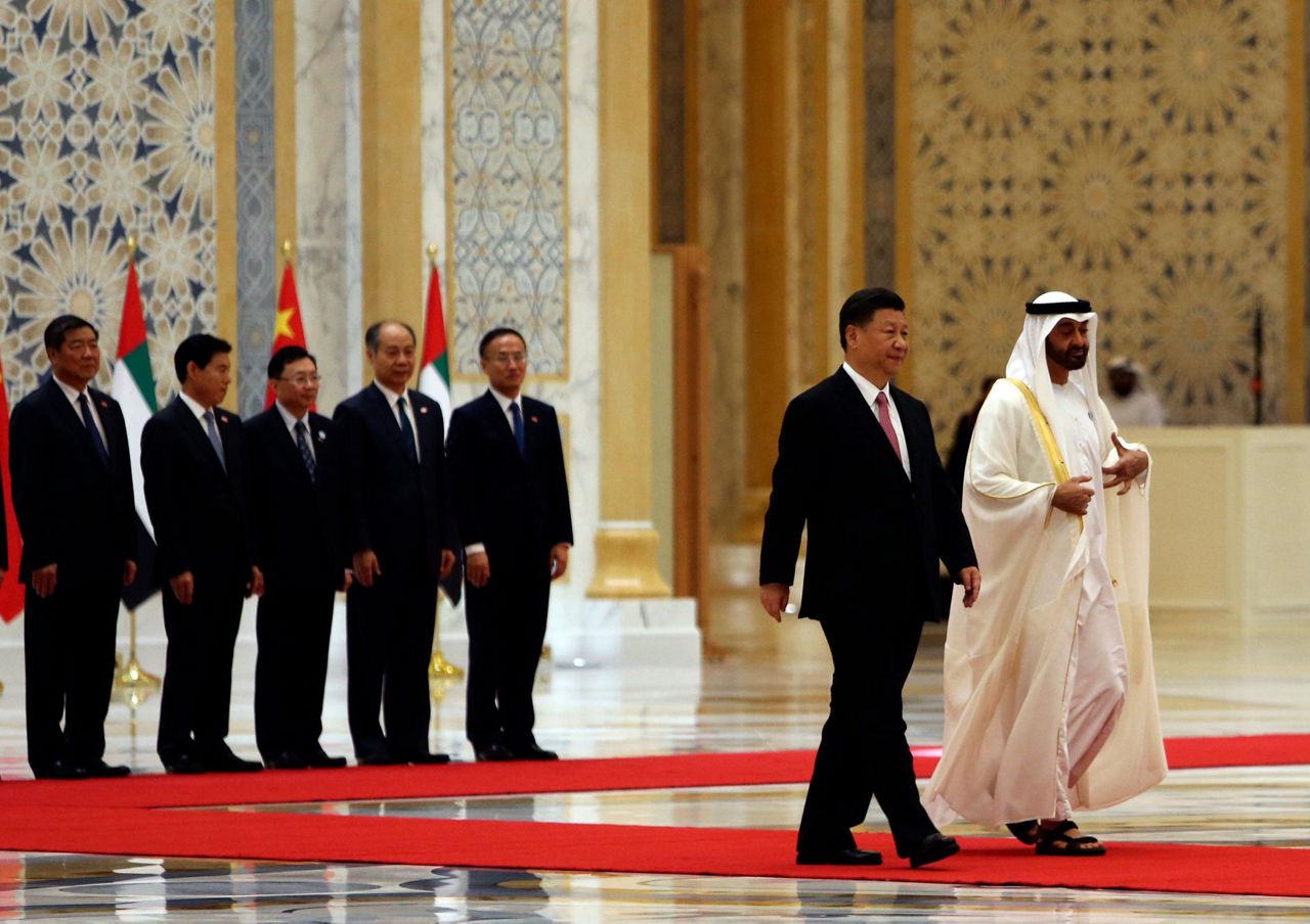 Chinese president meets top leaders in 1st visit to UAE