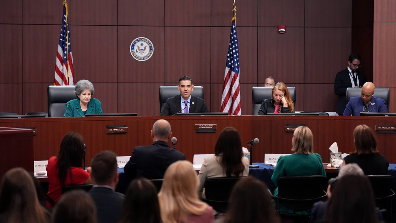 House Dems hold Florida field hearing with Epstein accusers