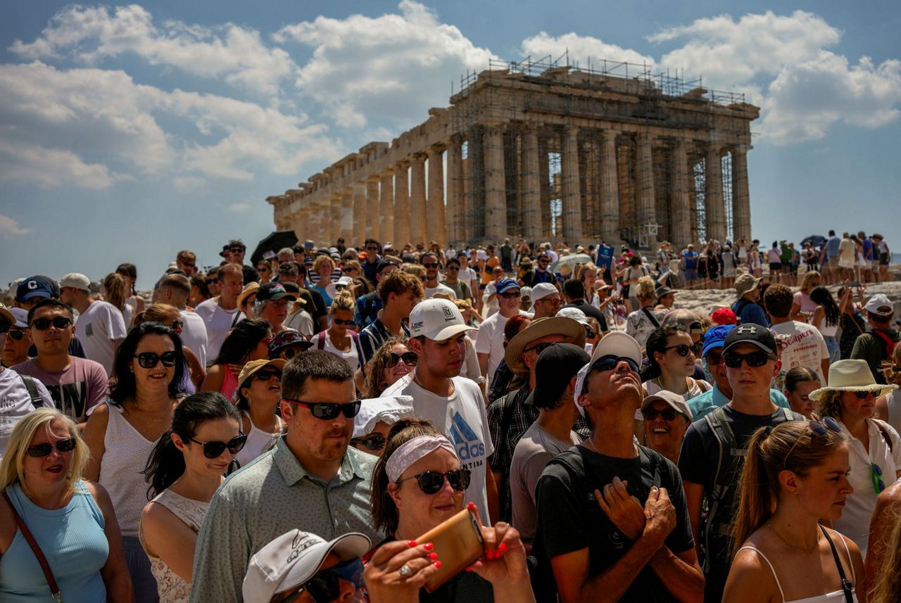 Tourists are packing European hotspots. And Americans don't mind the ...