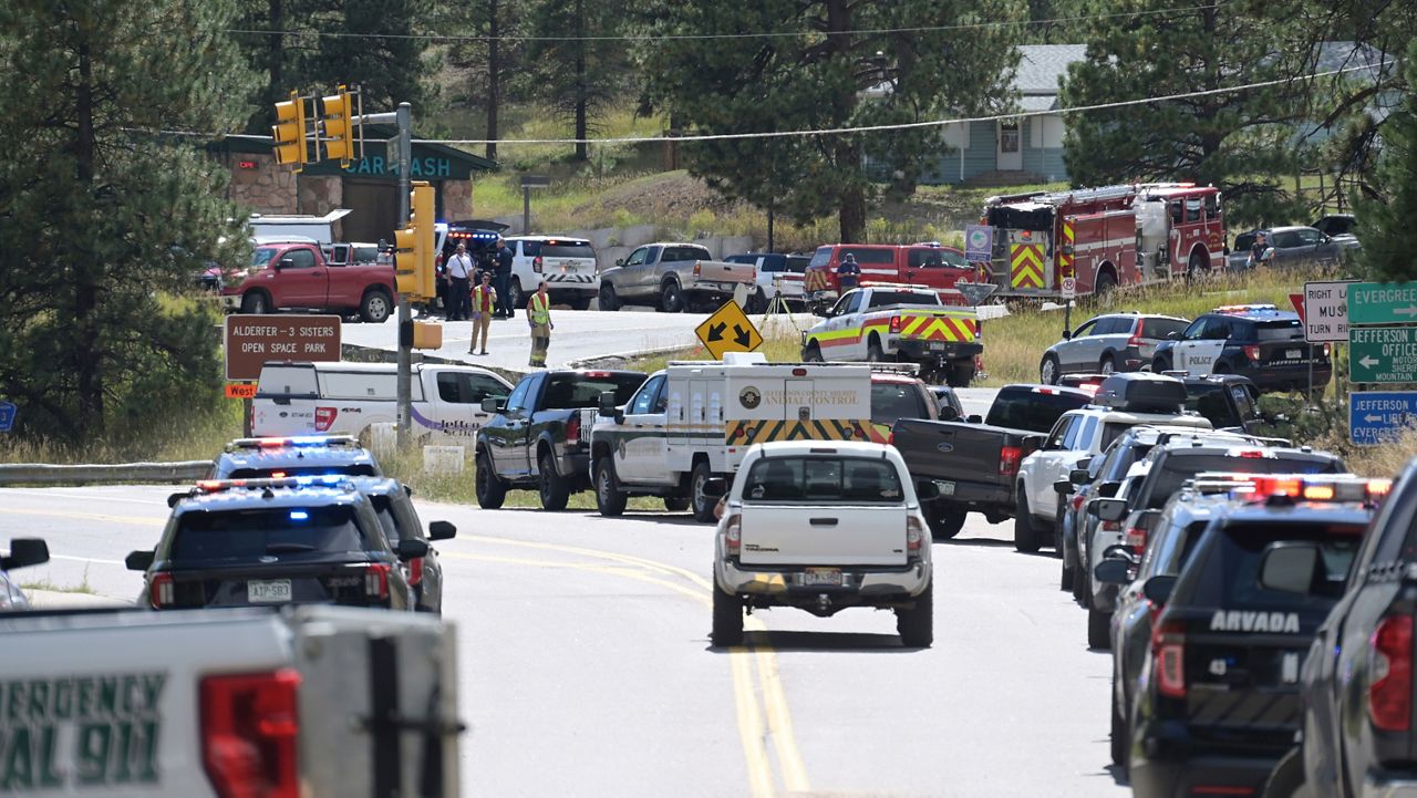 Student dead after shooting 2 peers, self at Colorado school
