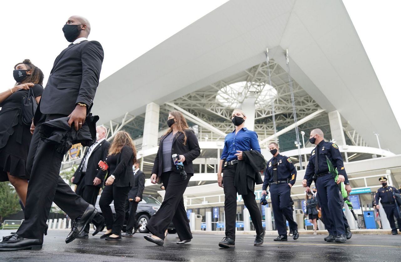 Florida: Slain FBI agent remembered for protecting children