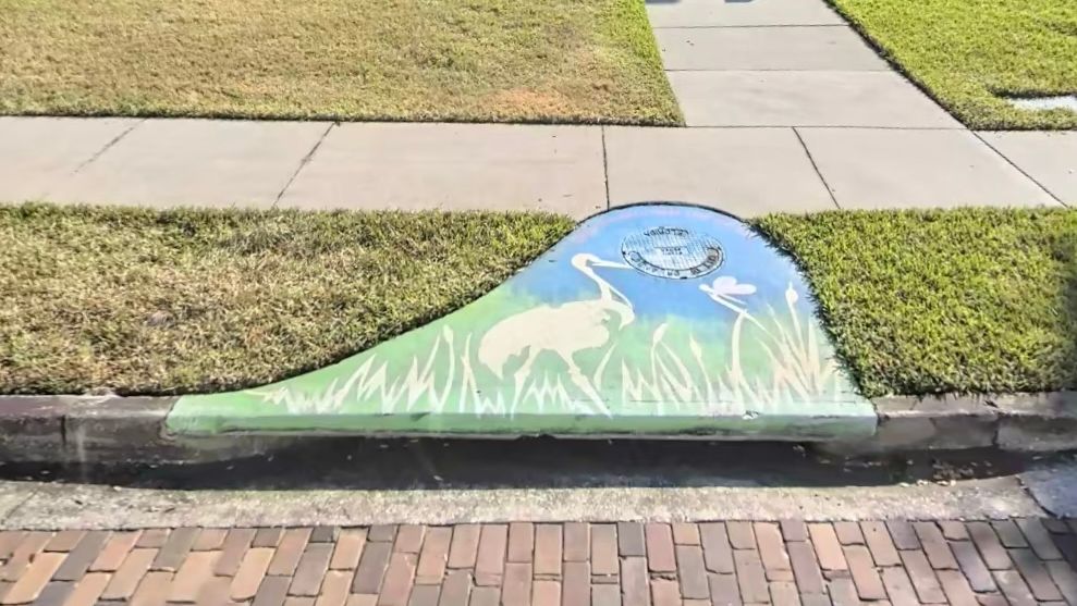 FDOT paints over storm drain murals in Orlando