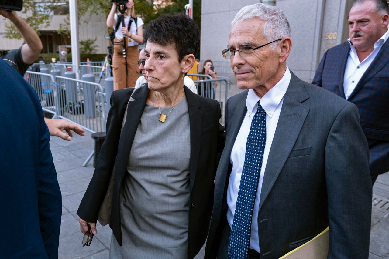 Jury selection resumes at fraud trial for FTX founder Sam Bankman-Fried