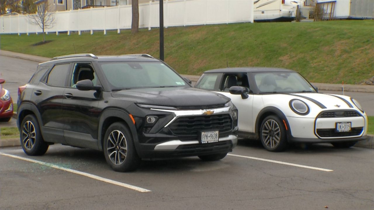 More than 100 cars broken into in Penfield-Perinton area