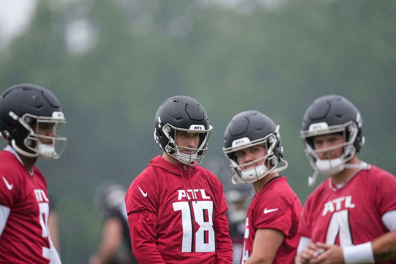 Falcons QB Cousins remains on track in recovery from torn right ...