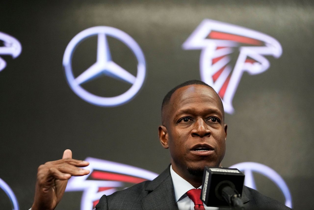 Falcons owner Blank says Bill Belichick never asked for player ...