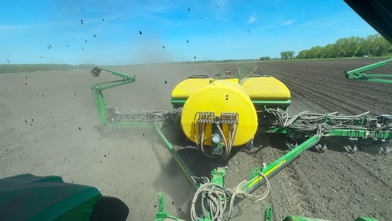 Wisconsin spring planting ahead of 5-year average pace