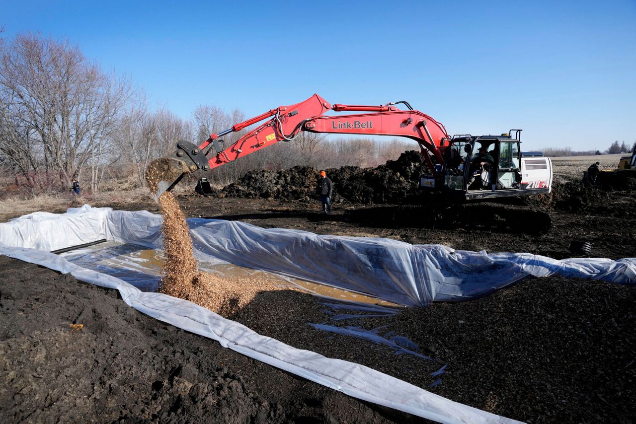 Low tech makes cleaner water in Iowa; so what’s stopping it?
