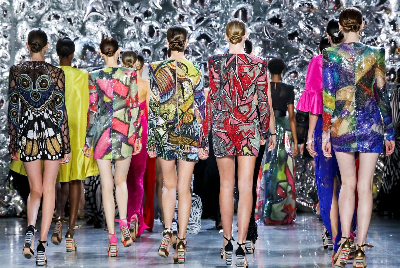 Naeem Khan creates an ode in color, black to '70s New York