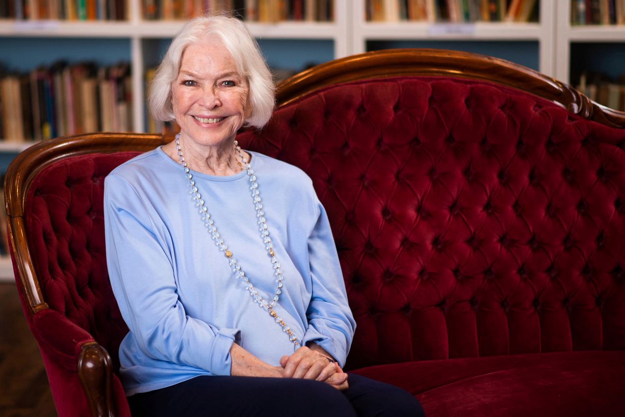 Q&A: Ellen Burstyn on her acting life, and never retiring