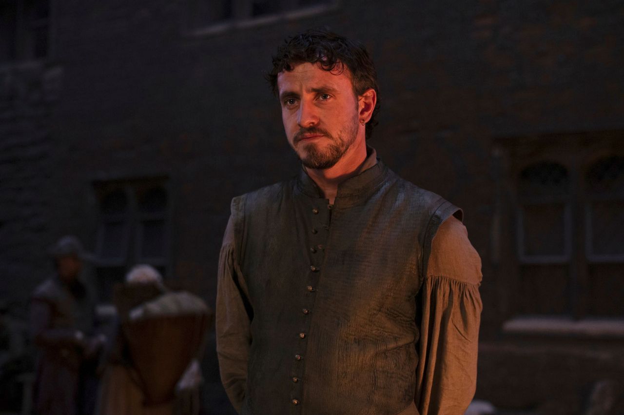 In Chloé Zhao’s ‘Hamnet,’ something emotional this way comes