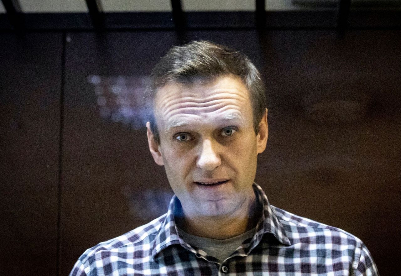 Ukraine war recasts 'Navalny' as a prequel to Putin's aims
