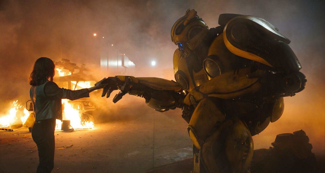 Review: 'Transformers' gets a great savior in 'Bumblebee'