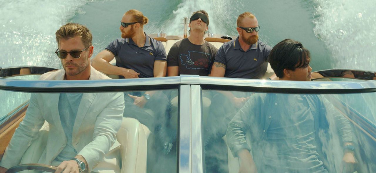 Review: A prison experiment gone wrong in ‘Spiderhead’