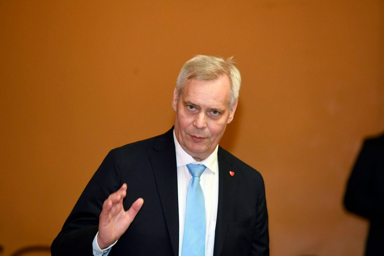 Finland's new female-powered government sworn in