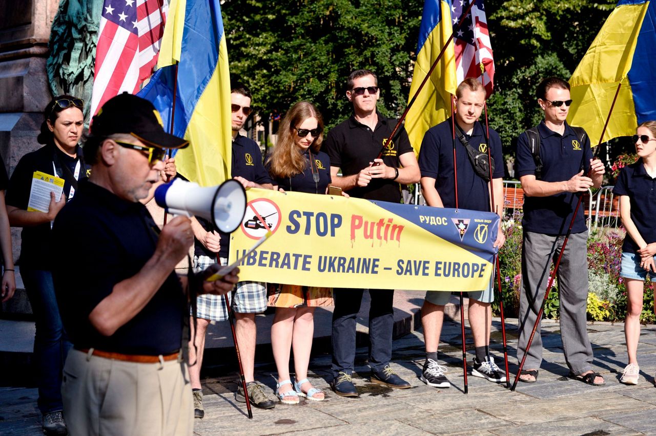 Finland protests: Human rights for all _ and save the planet