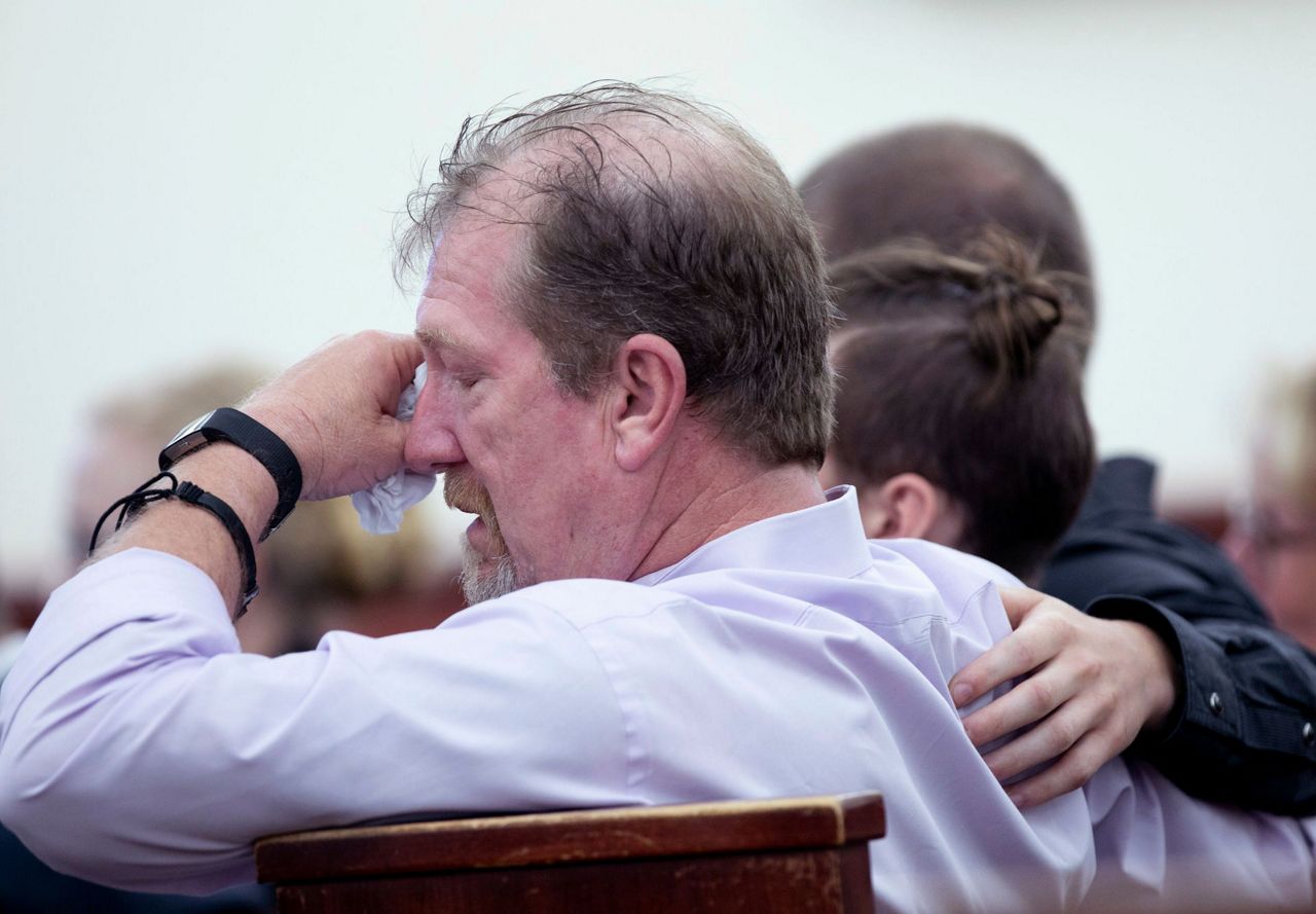 Grandmother of dad who killed 5 kids asks to spare his life