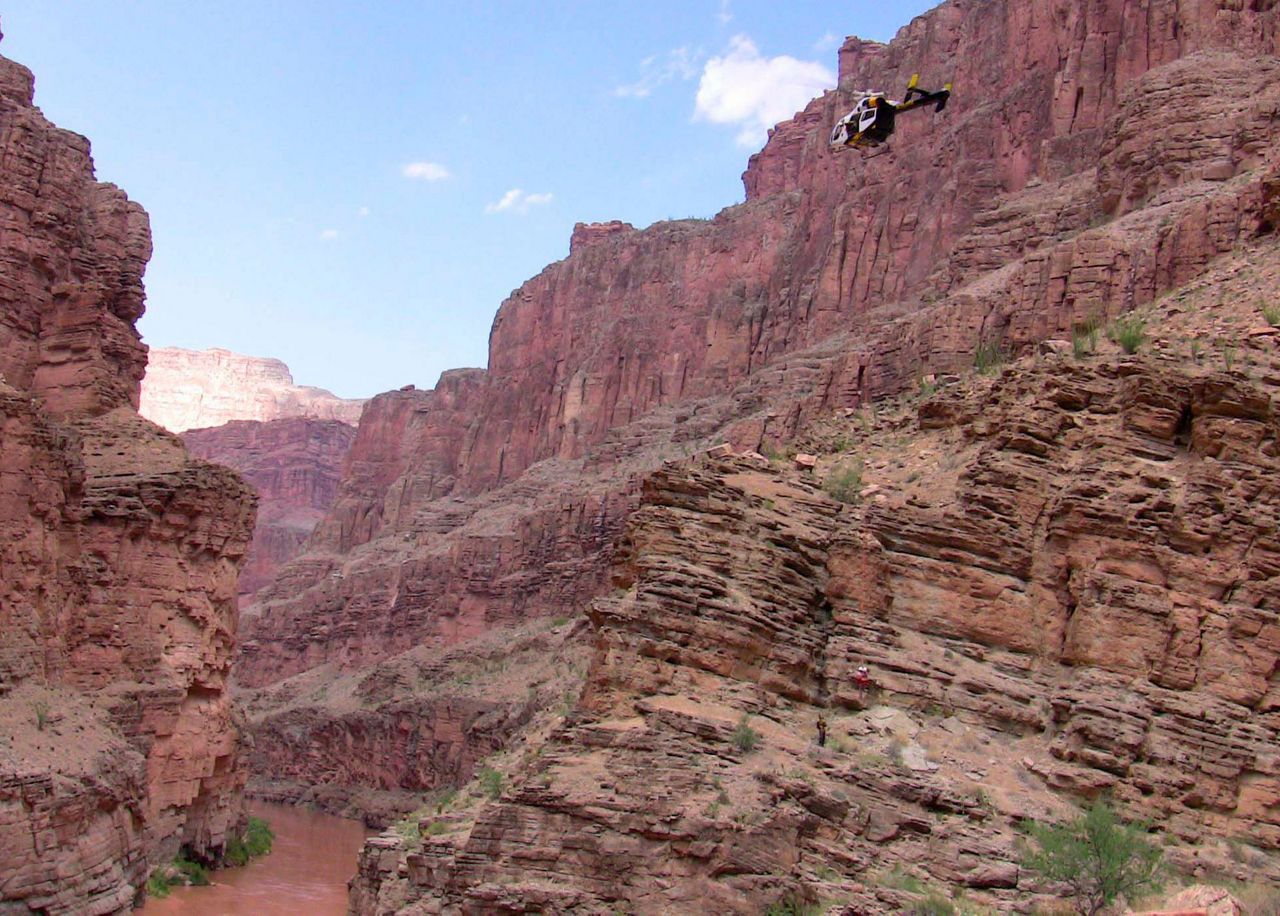 Flooding forces evacuations near waterfalls off Grand Canyon