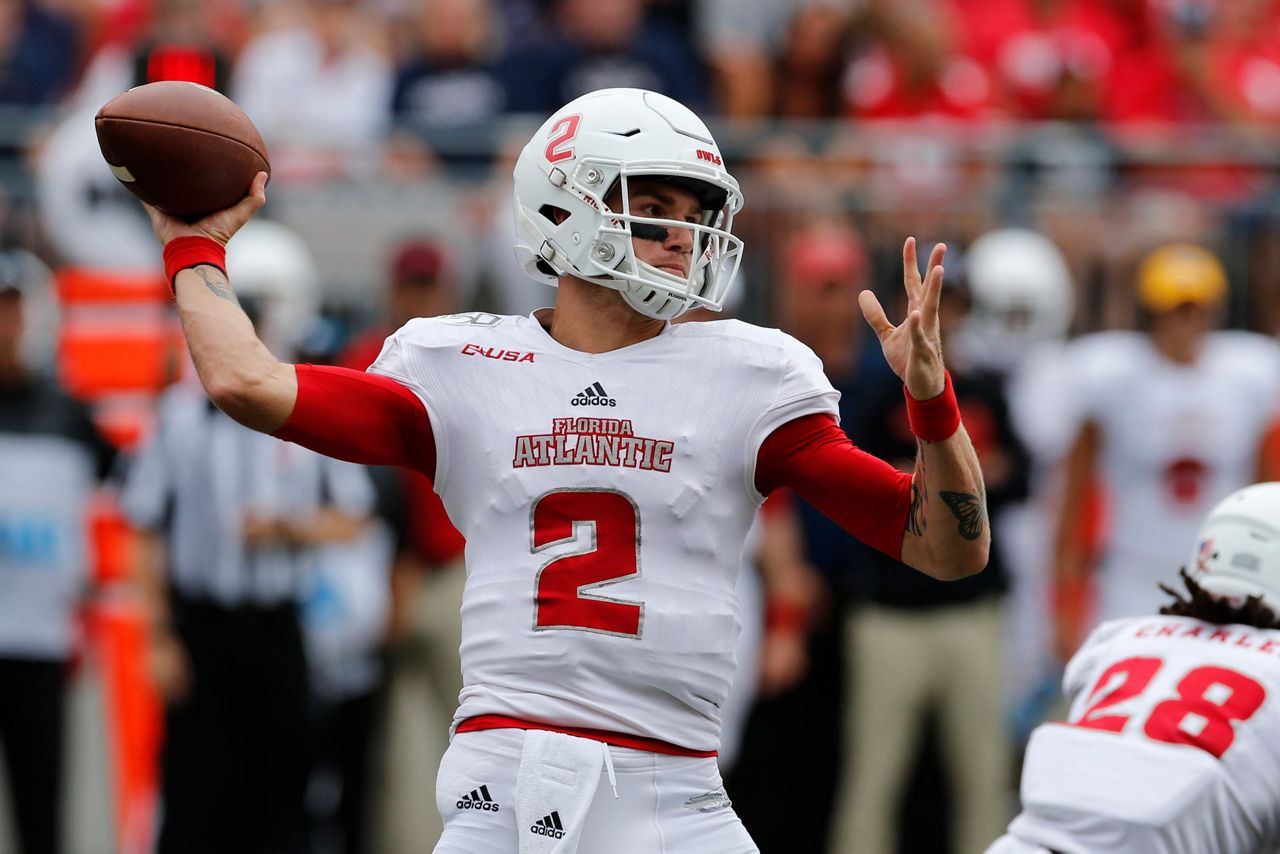 Fields' Day: New QB helps Ohio State roll over FAU 45-21