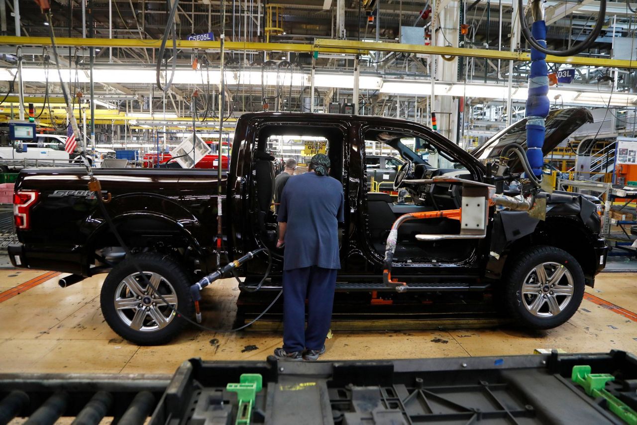 Ford to add 3,000 jobs in the Detroit area, invest $1.45B